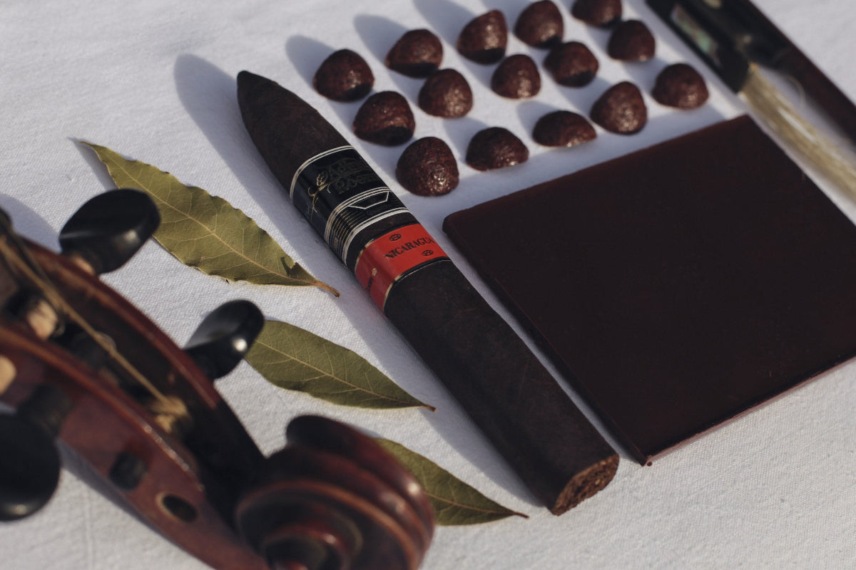 Aging Room Quattro Nicaragua Maestro – Light 'em Up Humidor